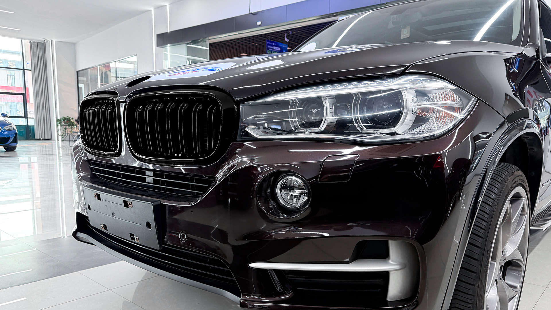 Çin üreticisinden BMW X5 X6 F15 F16 2014-2018 için Ön Tampon Izgarası ...